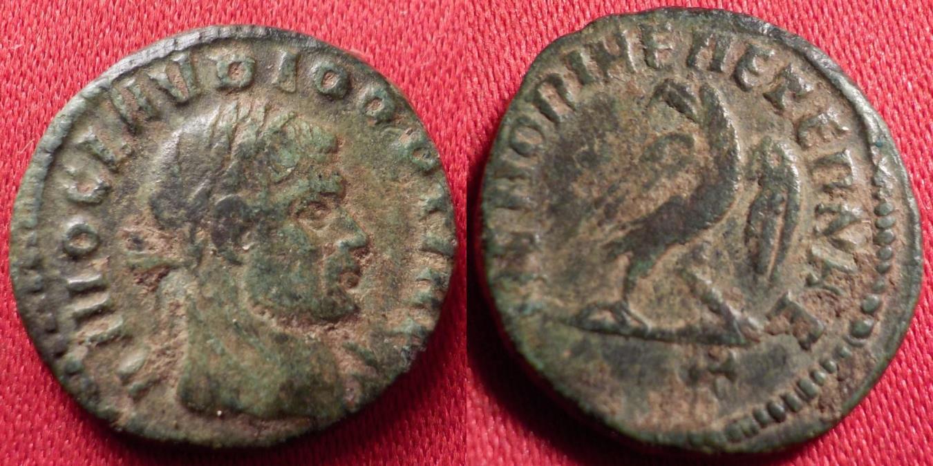 DIVUS CLAUDIUS II GOTHICUS AE denarius or follis fractional. MEMORIAE ...