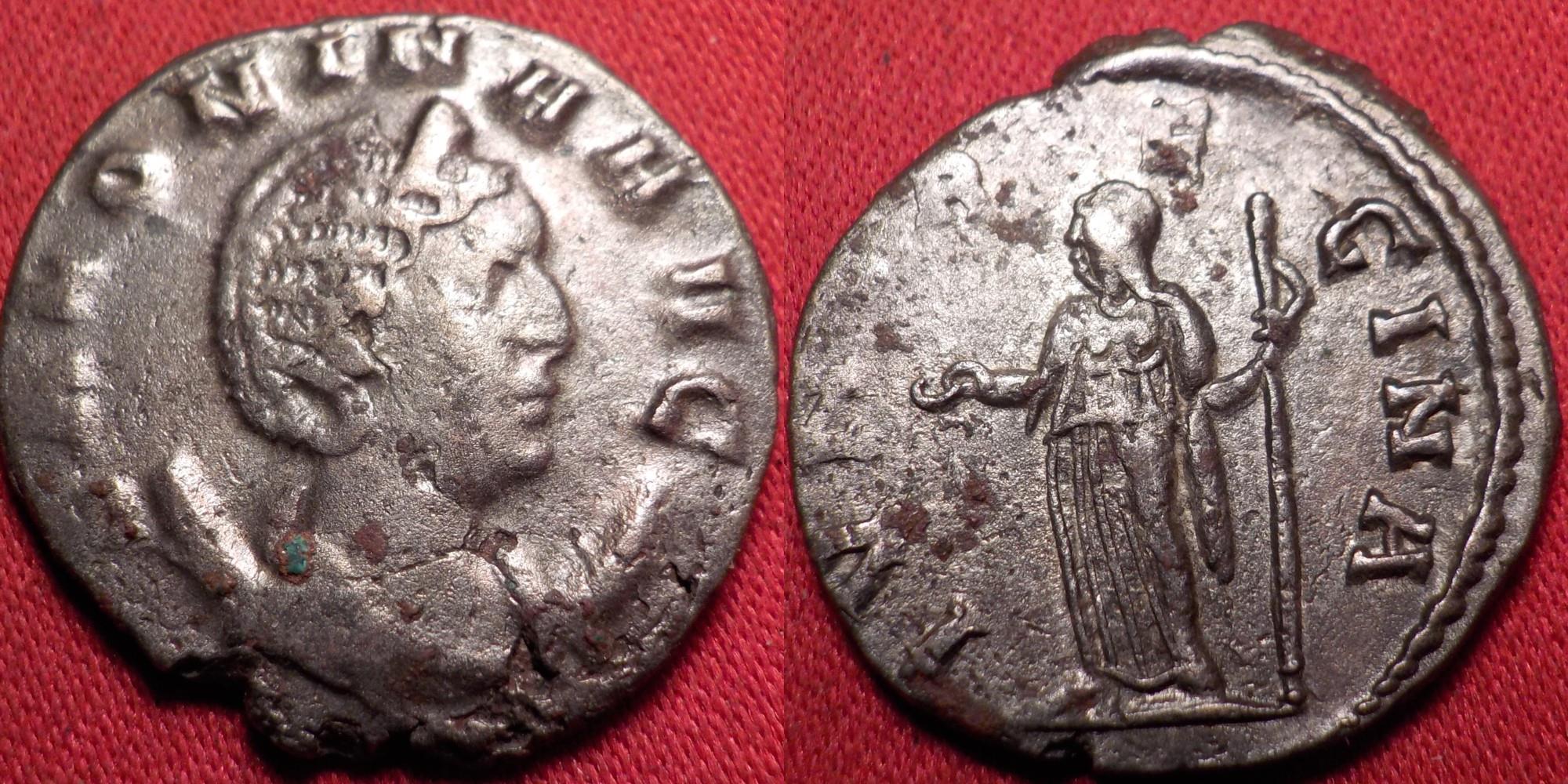 SALONINA silver antoninianus. Juno standing, holding patera & scepter.