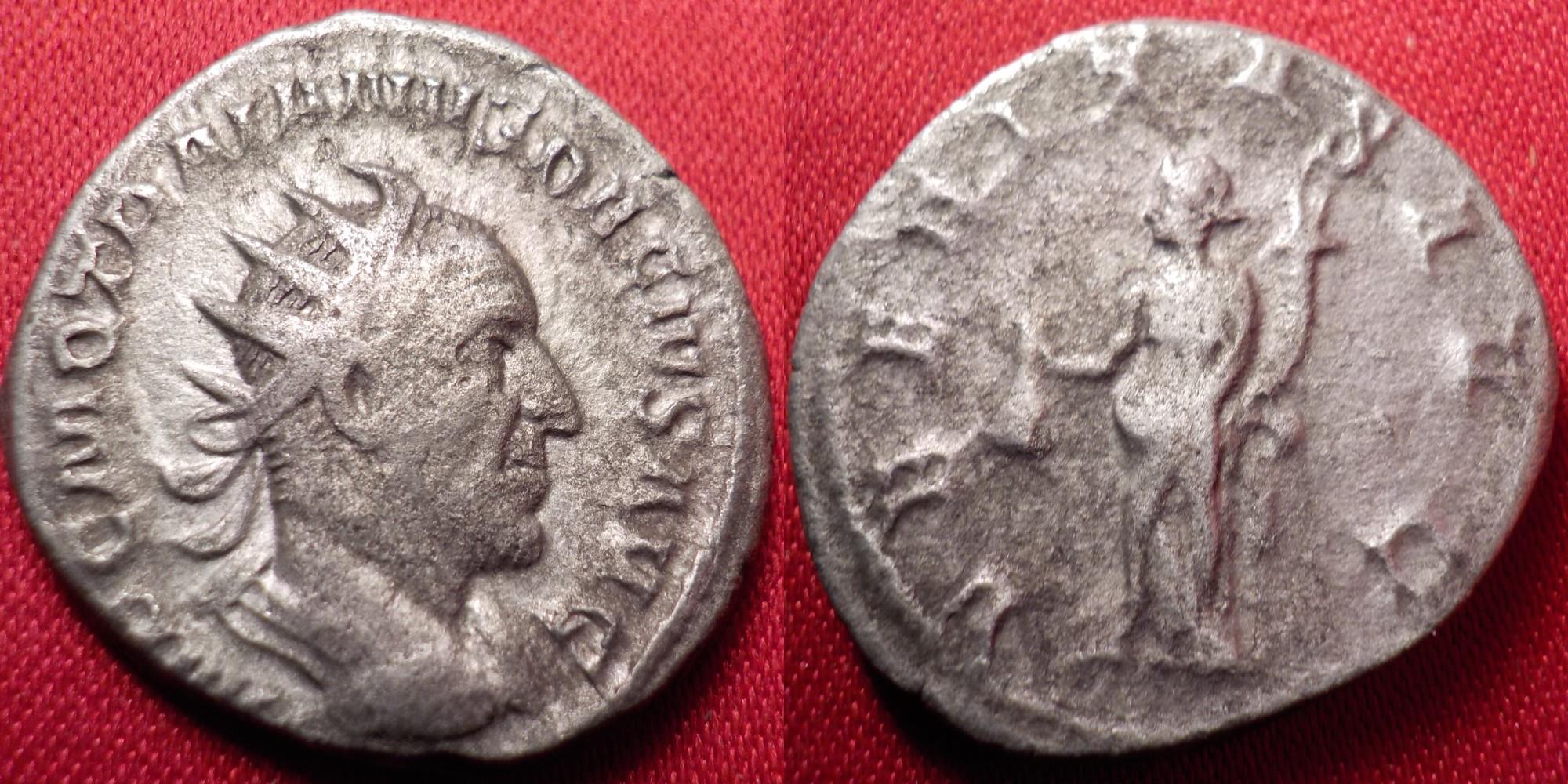 TRAJAN DECIUS AR silver antoninianus. UBERITAS standing, holding purse ...