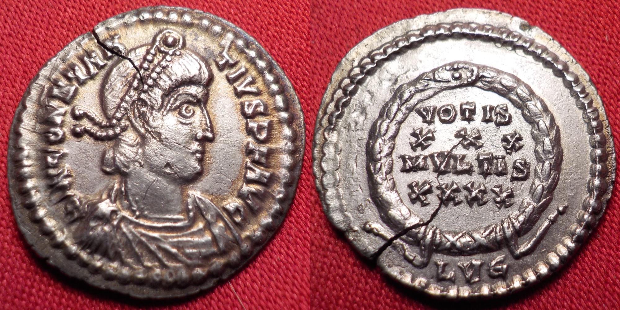 CONSTANTIUS II AR silver siliqua. Vows in wreath, Lugdunum mint.