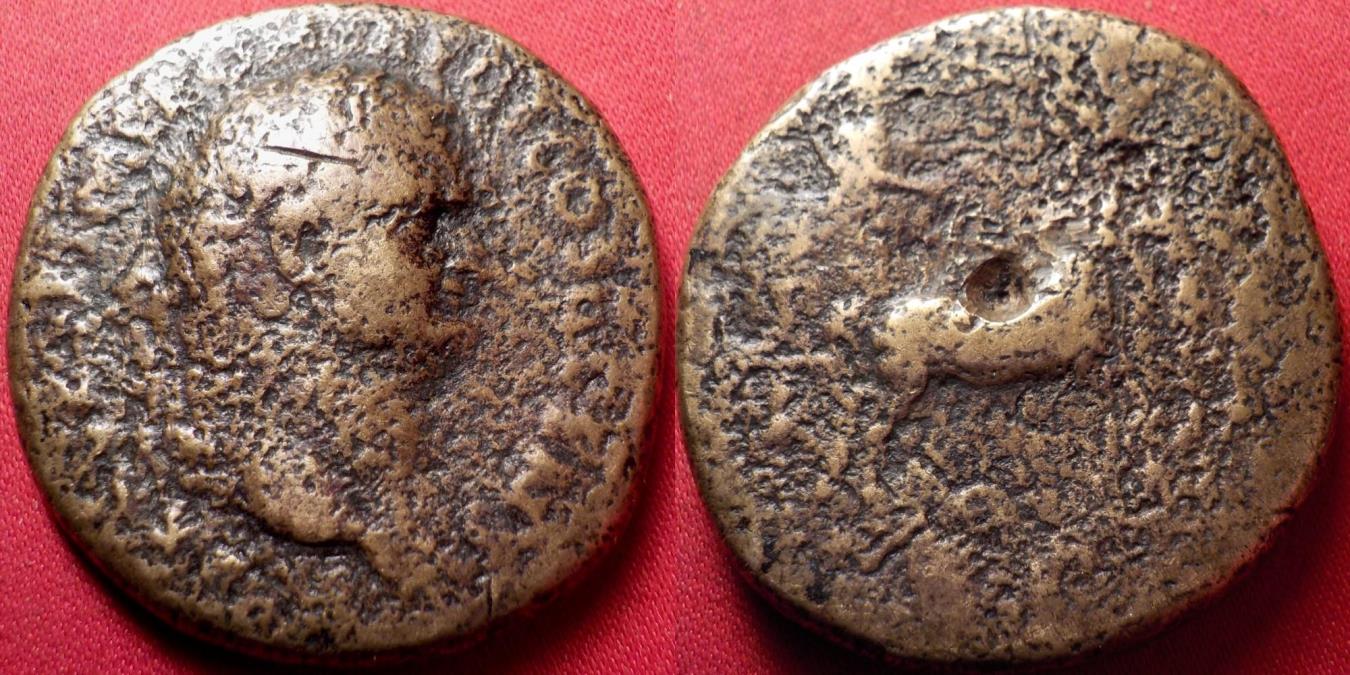 TITUS CAESAR AE sestertius. Rome, 72 AD. Titus in triumphal quadriga ...