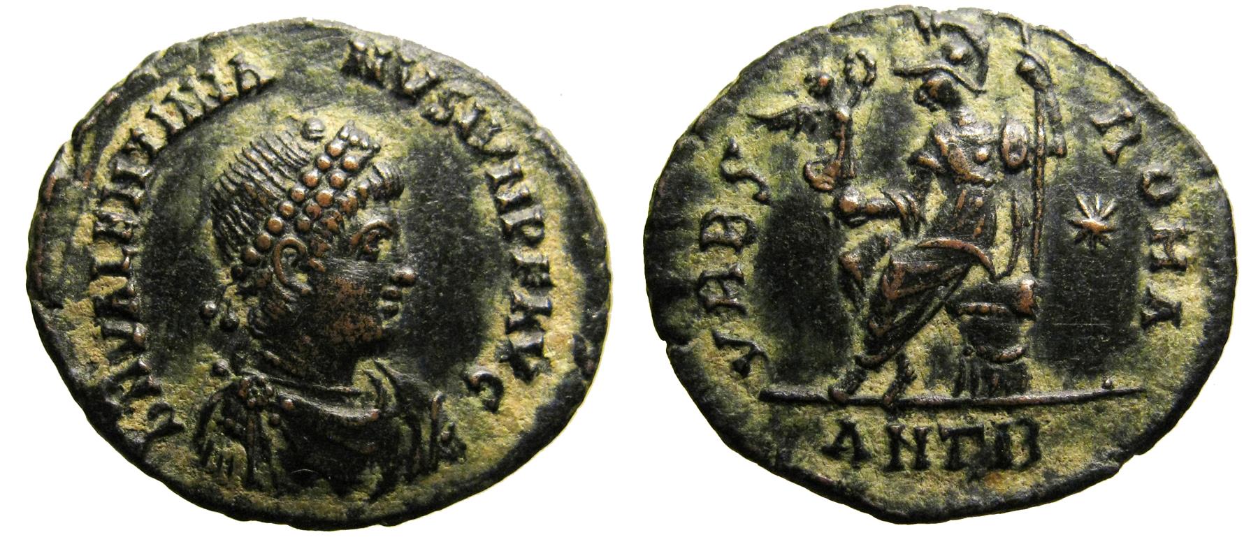 Valentinian II, AE3: Antioch, Roma seated with Victory, spear, and globe