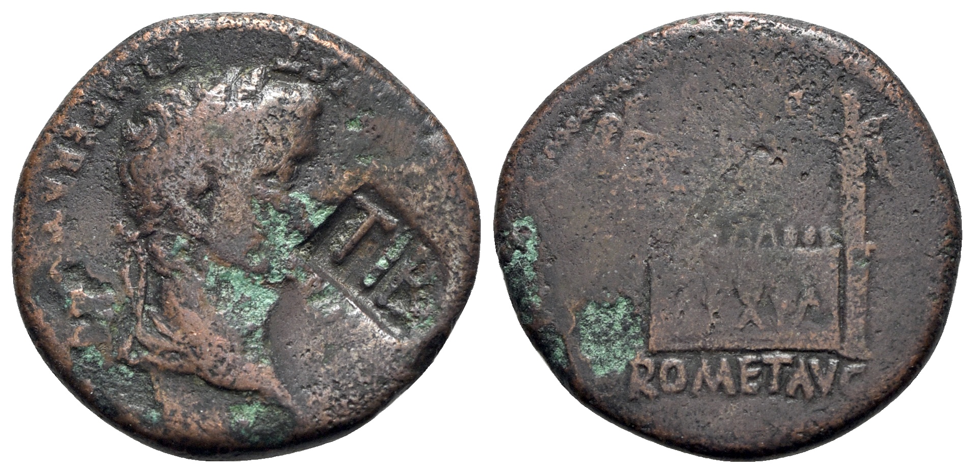 Tiberius (Caesar, AD 4-14). Æ As - Lugdunum - R/ Altar of Lugdunum