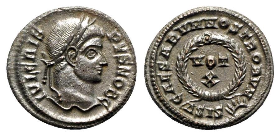 Crispus (Caesar, 316-326). Æ Follis - Siscia | Roman Imperial Coins