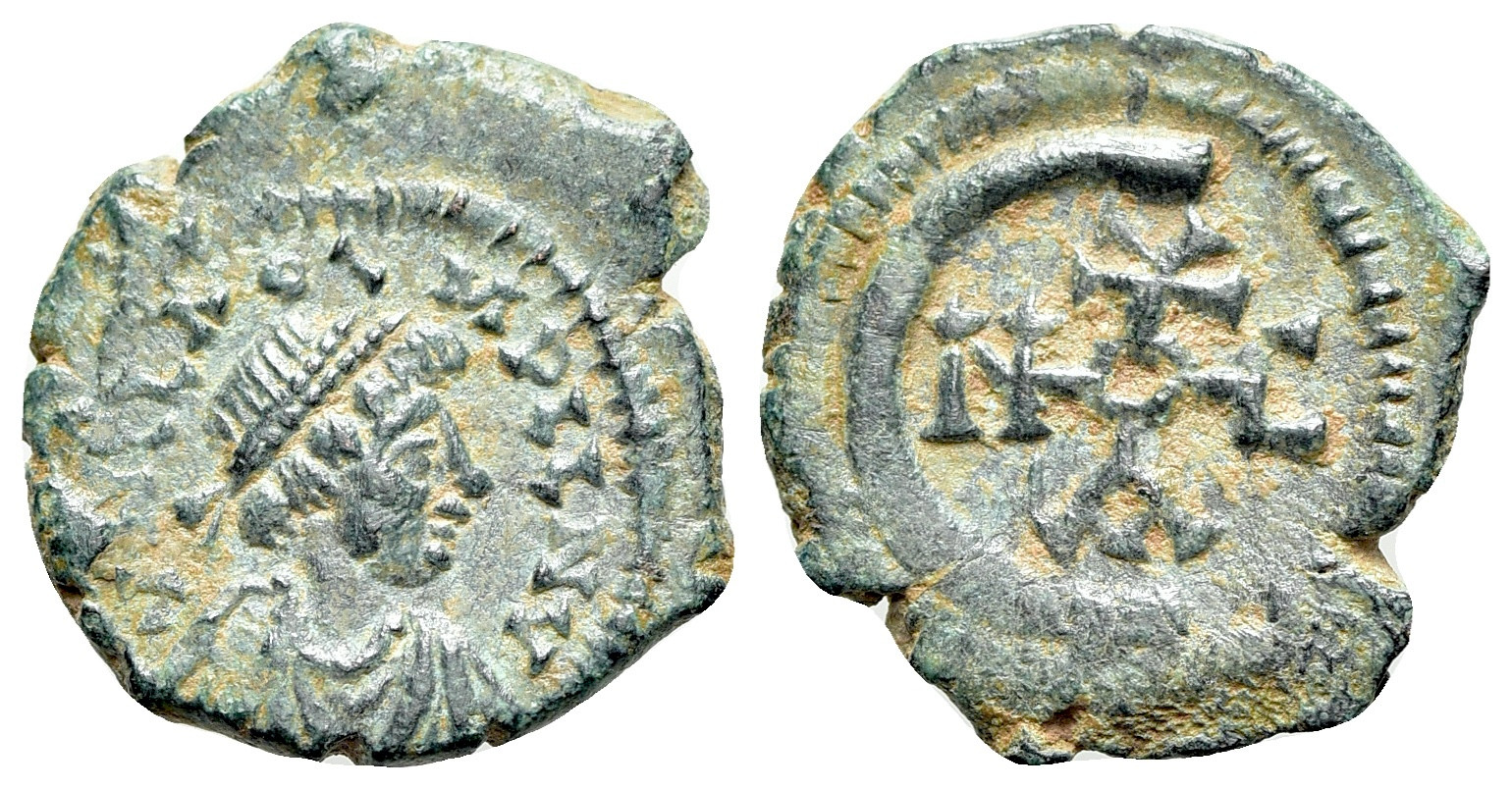 Justinian I (527-565). Æ 5 Nummi. R/ Monogram within large C.