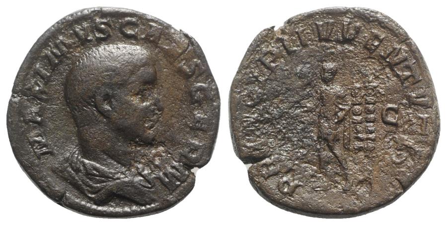 Maximus (Caesar, 235/6-238). Æ Sestertius - R/ Maximus as Princeps ...