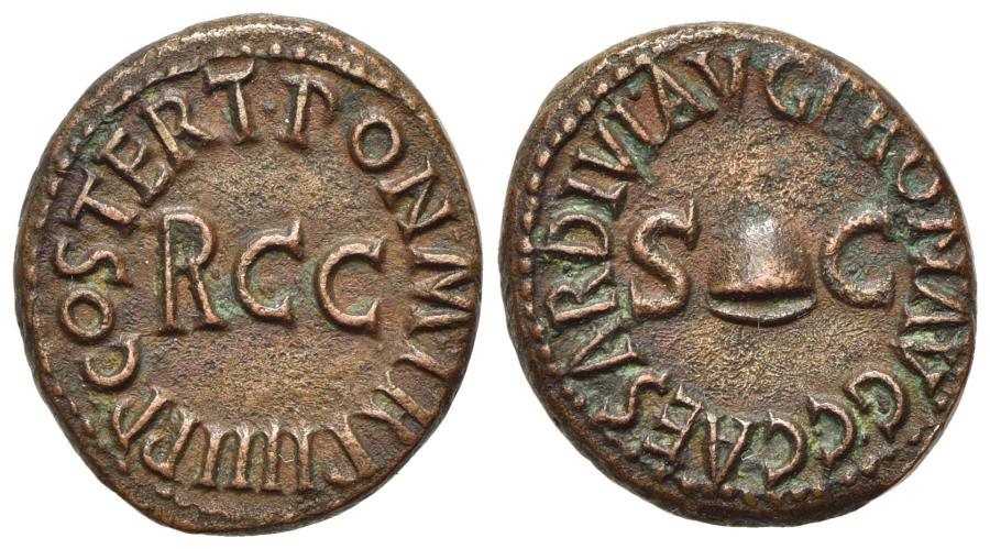 Gaius (Caligula, 37-41). Æ Quadrans. Rome, 40-1. Pileus. R/ Large RCC ...