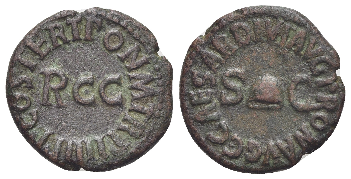 Gaius (Caligula, 37-41). Æ Quadrans. Rome, 40-1. Pileus R/ RCC