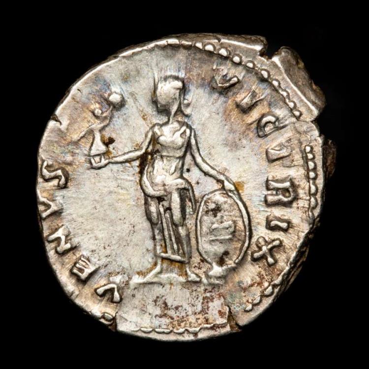 Nice Lucilla. AR Denarius. Rome, 163-180. - VENVS VICTRIX, Venus ...