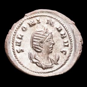 Salonina (260-268 AD) AR antoninanus, Rome. VESTA / Q. - Super heavy ...