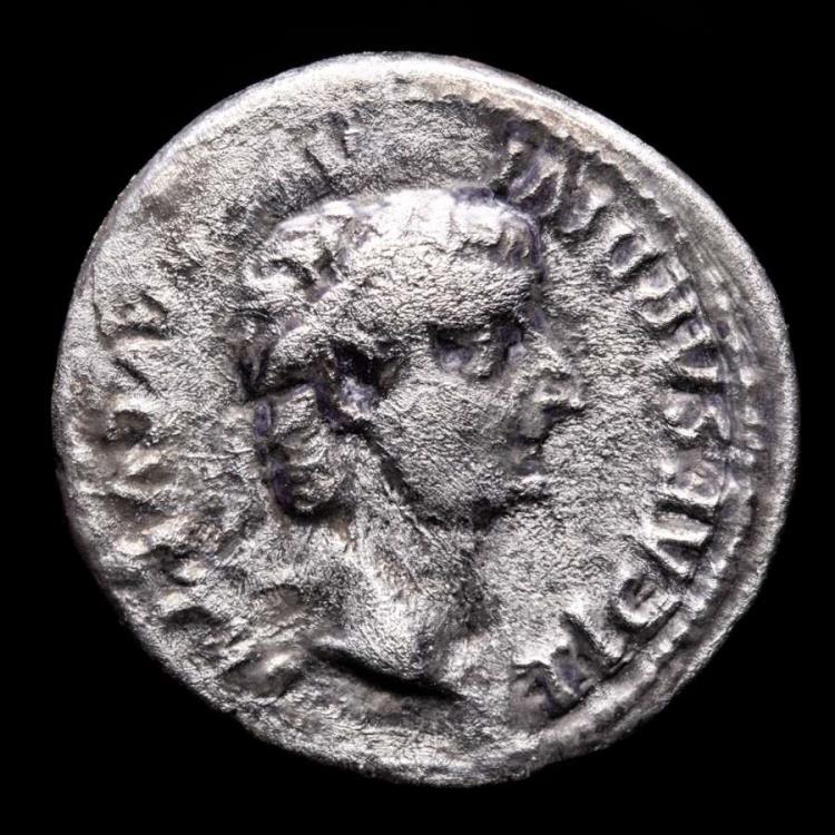 Tiberius, silver denarius. Minted in Lugdunum, AD 14-37. - PONTIF MAXIM ...
